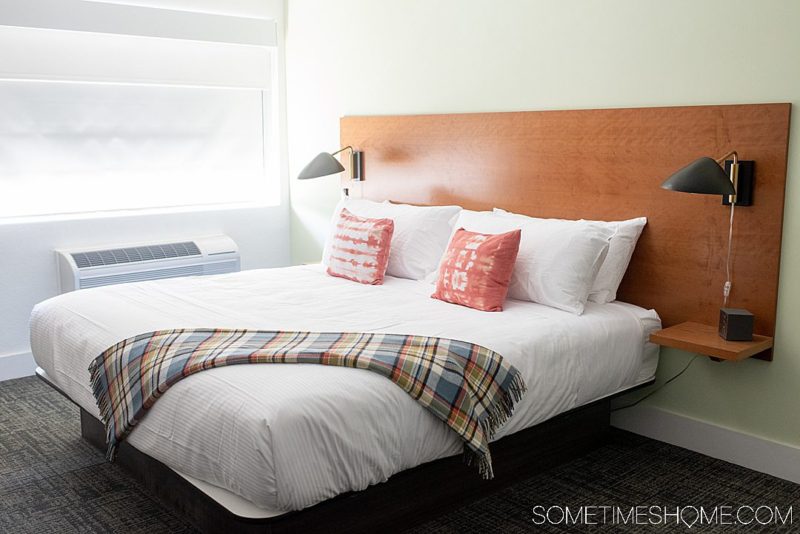 The Longleaf Hotel in Raleigh: Review of a Midcentury Modern Dream