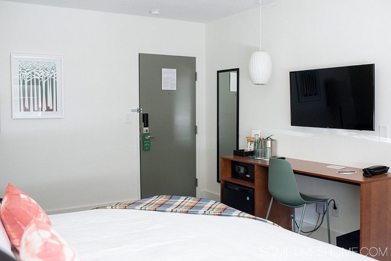 The Longleaf Hotel in Raleigh: Review of a Midcentury Modern Dream