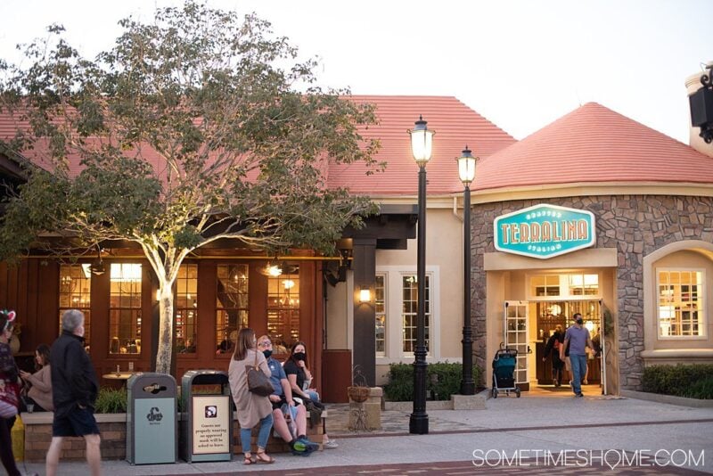 Best Disney Springs Happy Hour Stops (Maximize Your Time and Money)
